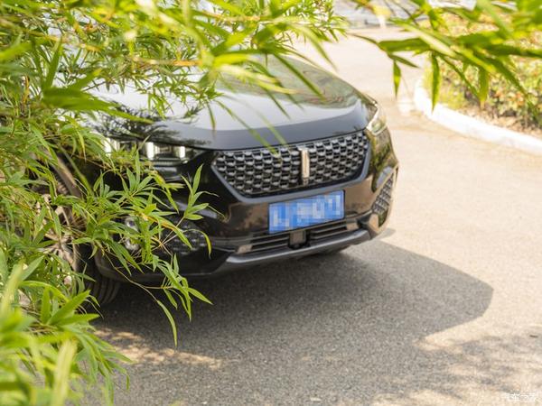 come on快来围观这辆有趣的WEY VV6，视听享受见乐趣 - 知乎