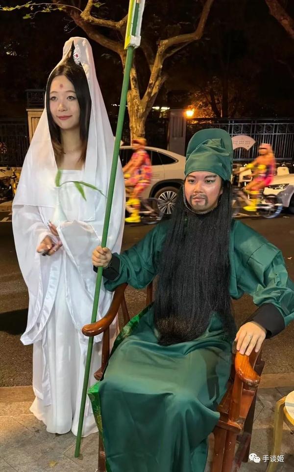 万圣节怎么成了大型cosplay现场？ - 知乎