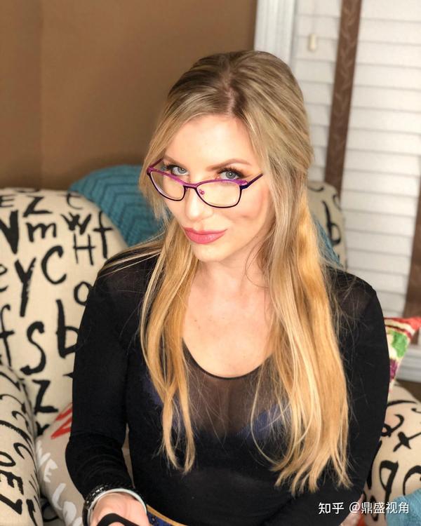 一起了解，业界双馨美熟女，阿什莉·法尔斯(Ashley Fires)是谁？ - 知乎