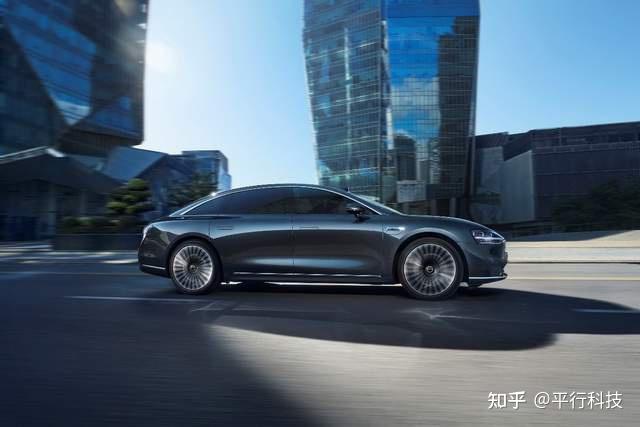 智驾大战一触即发，享界S9的ADS 3.0强势应战特斯拉FSD - 知乎