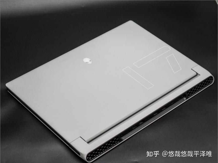 大屏超薄，极致体验——Alienware X17R2评测 - 知乎