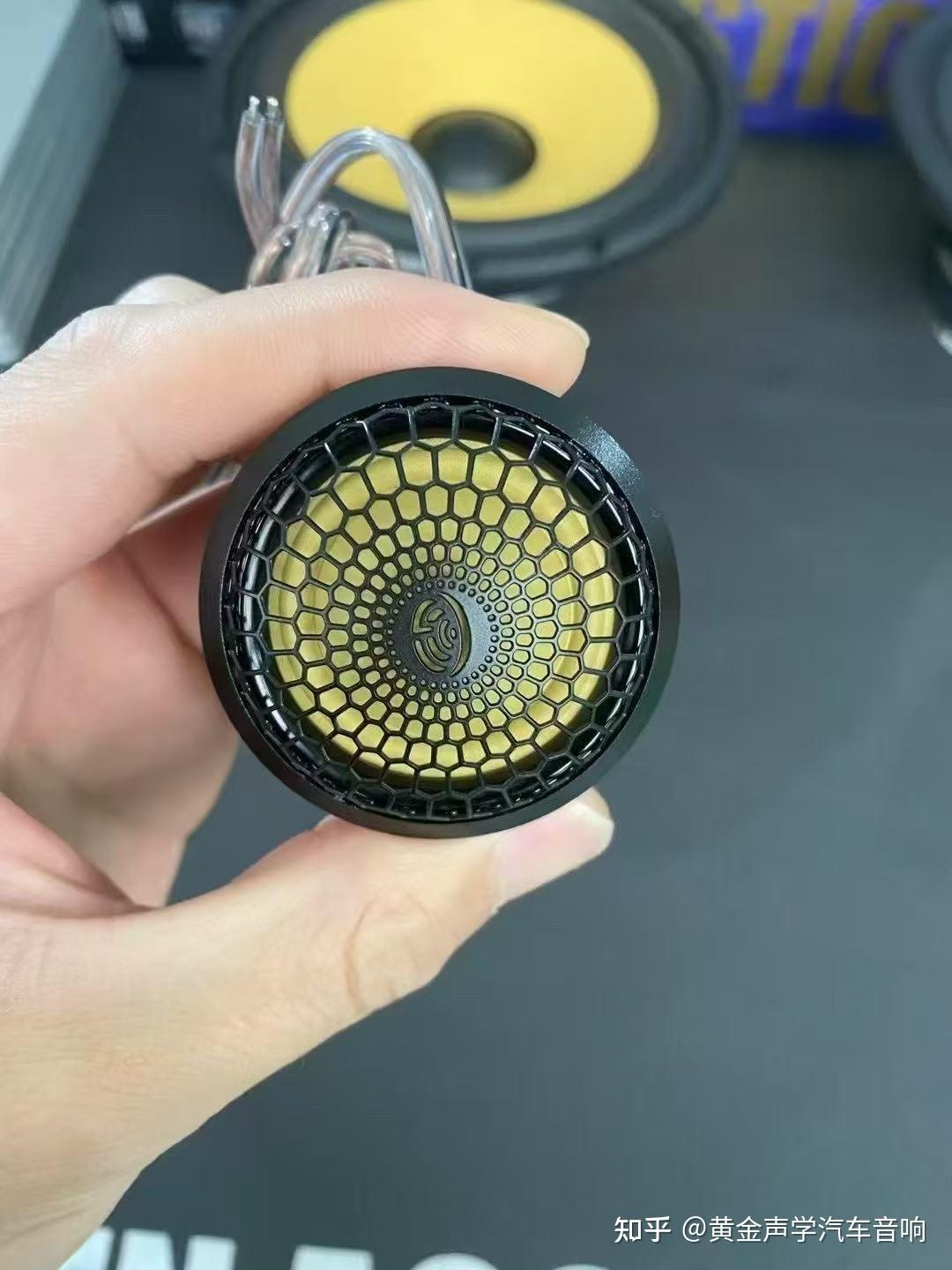 传祺M8怎么改装？🚗来看看这套音响升级方案【黄金声学经典黄盆JU6.2做主动分音】 - 知乎