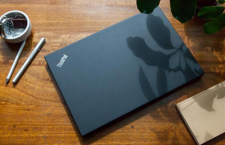 来自LaptopMag的ThinkPad T480s评测 - 知乎
