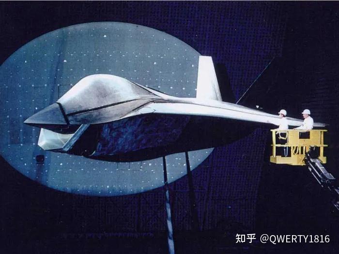 X-32 为何输给了 X-35？ - 知乎