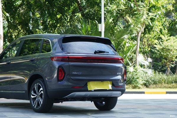 补贴后售价 15.28-19.88 万 天美 ET5 正式上市 - 知乎