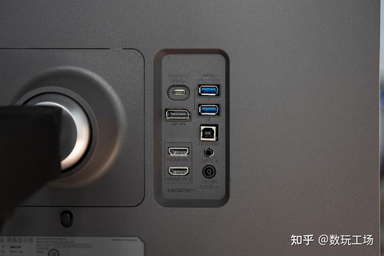 全球首款28英寸16:18魔方屏，LG 28MQ780开箱 - 知乎