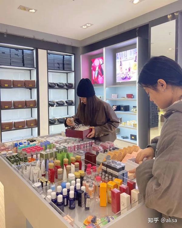 10元起的大牌美妆小样,轻松孕育出了百亿市场? 知乎