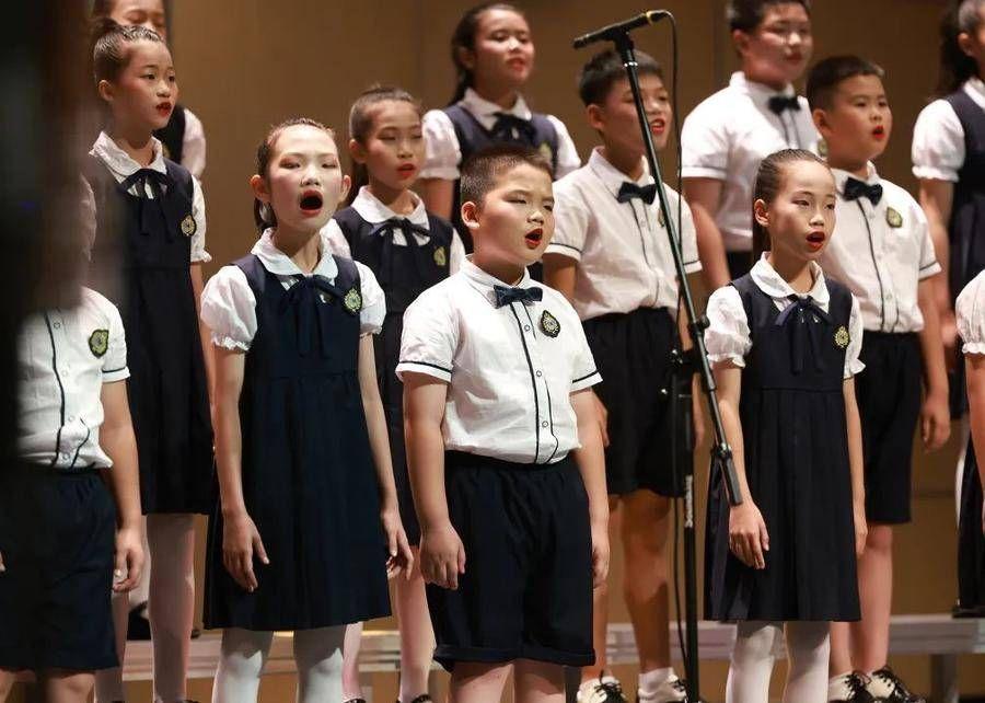 海口市秀英区东山中心小学 童声飞扬”合唱专场音乐会成功举办 知乎