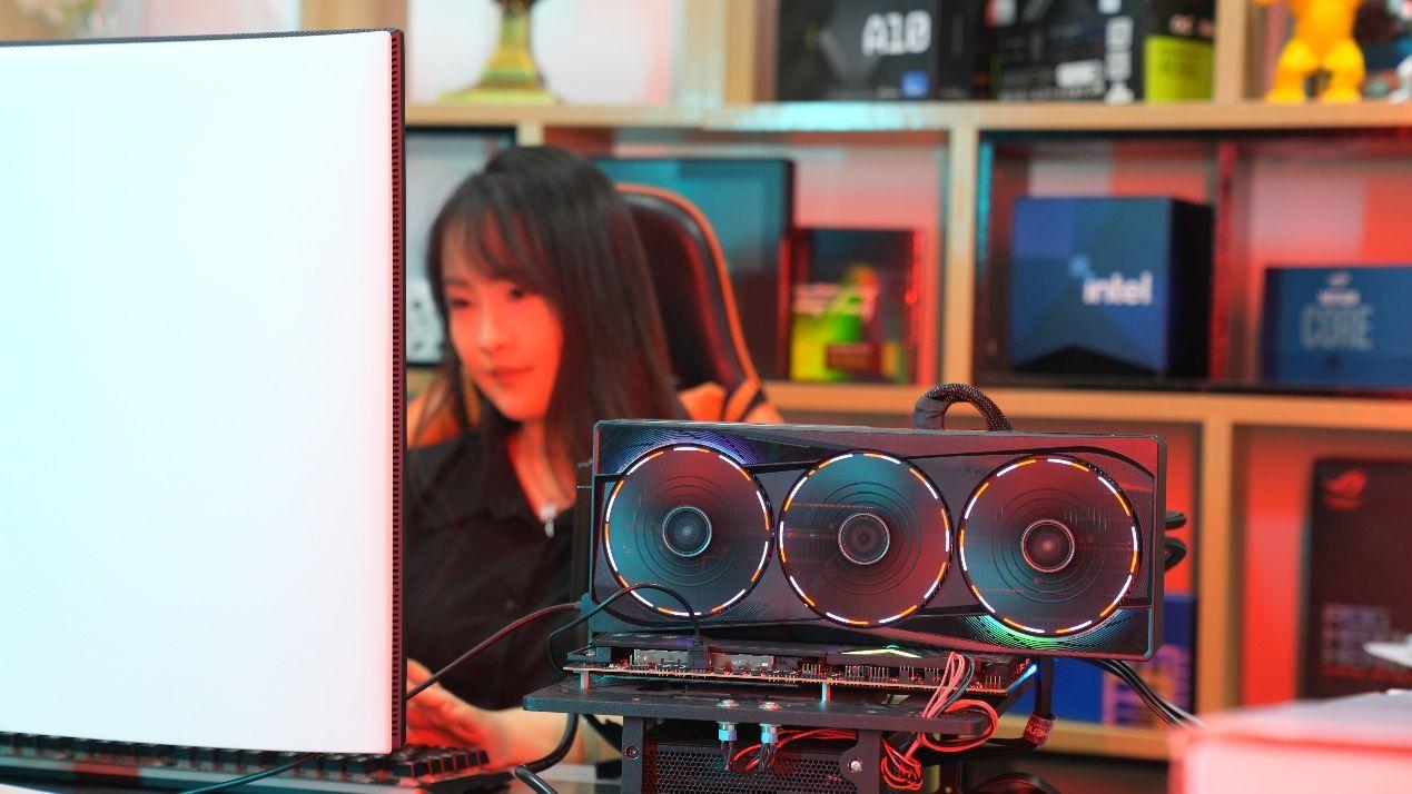 DLSS4+液金硅脂！技嘉RTX 5090 D超级雕MASTER ICE评测 - 知乎