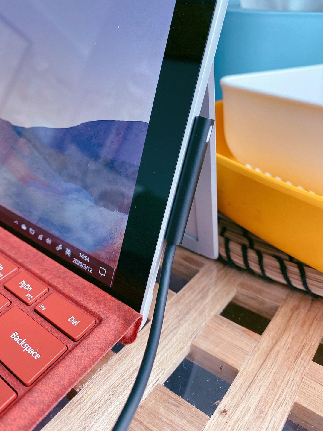 如何评价2988起售的Surface GO3？与GO2相比有哪些变化？