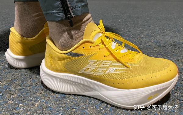 飞影PB3跑完10公里，脚就废了 - 知乎