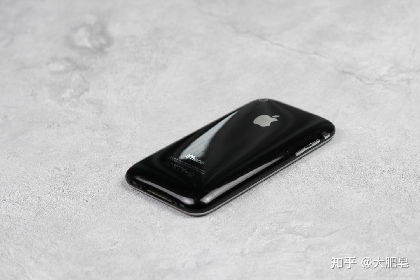 【怀旧向】iPhone 3GS老机新聊，我的第一部iPhone手机 - 知乎