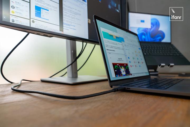 首发 4K IPS Black 技术，戴尔 U2723QE 显示器体验 - 知乎