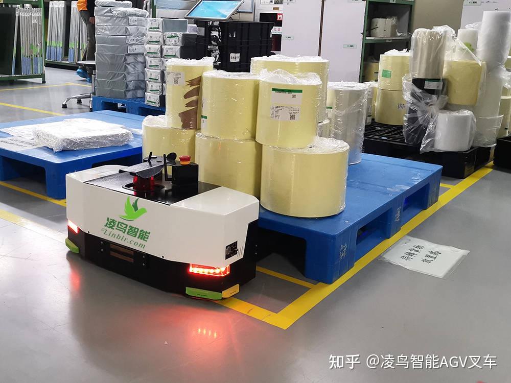 AGV搬运机器人：5G智能时代的破局者 - 知乎