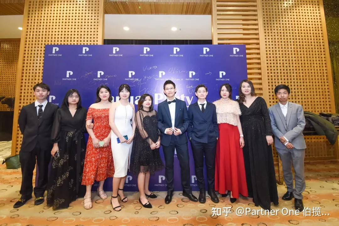 P1 STAR专访：Joey WU - 心有多大，舞台就有多大 - 知乎