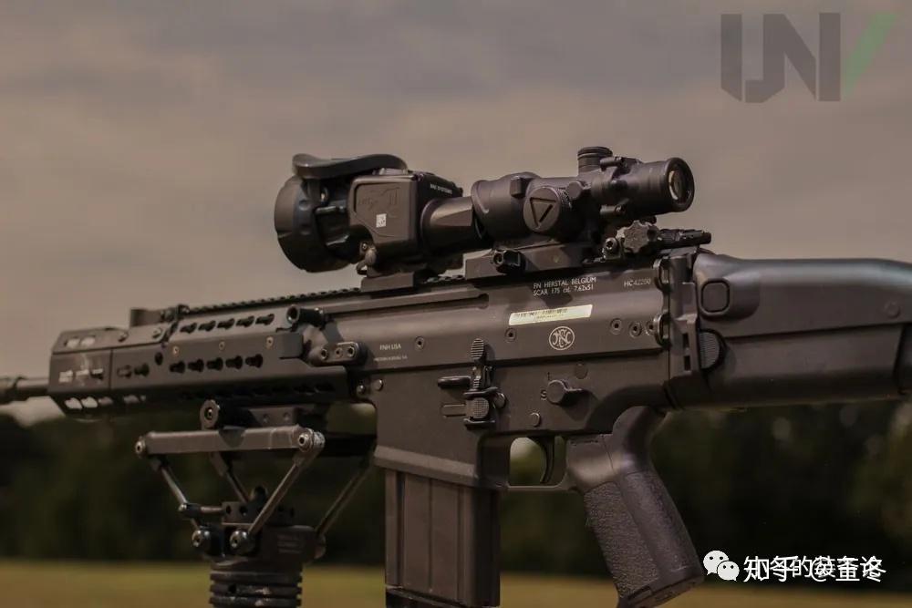 深夜，用23500美元的军用热成像仪狩猎野猪 - 知乎