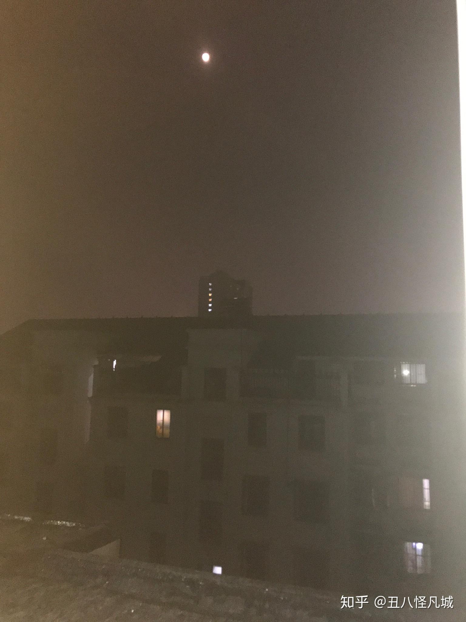 只要是往事，都可以敬一杯酒 知乎