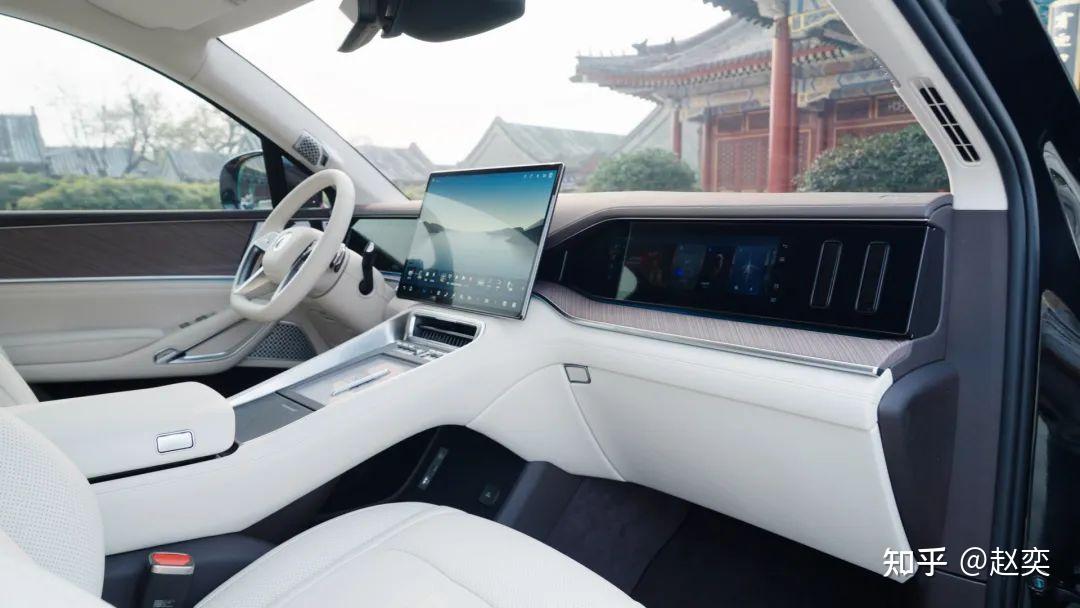 同为大型SUV，腾势N9的内饰和理想L9、问界M9到底有何不同 - 知乎