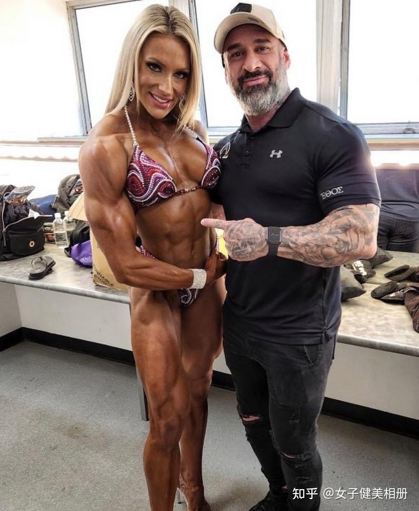 难得有如此颜值的欧美肌肉女神！澳洲的性感健身尤物--Gabby Lyons - 知乎