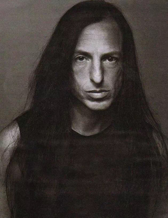 Rick Owens/：极简主义的暗黑摇滚美学 - 知乎