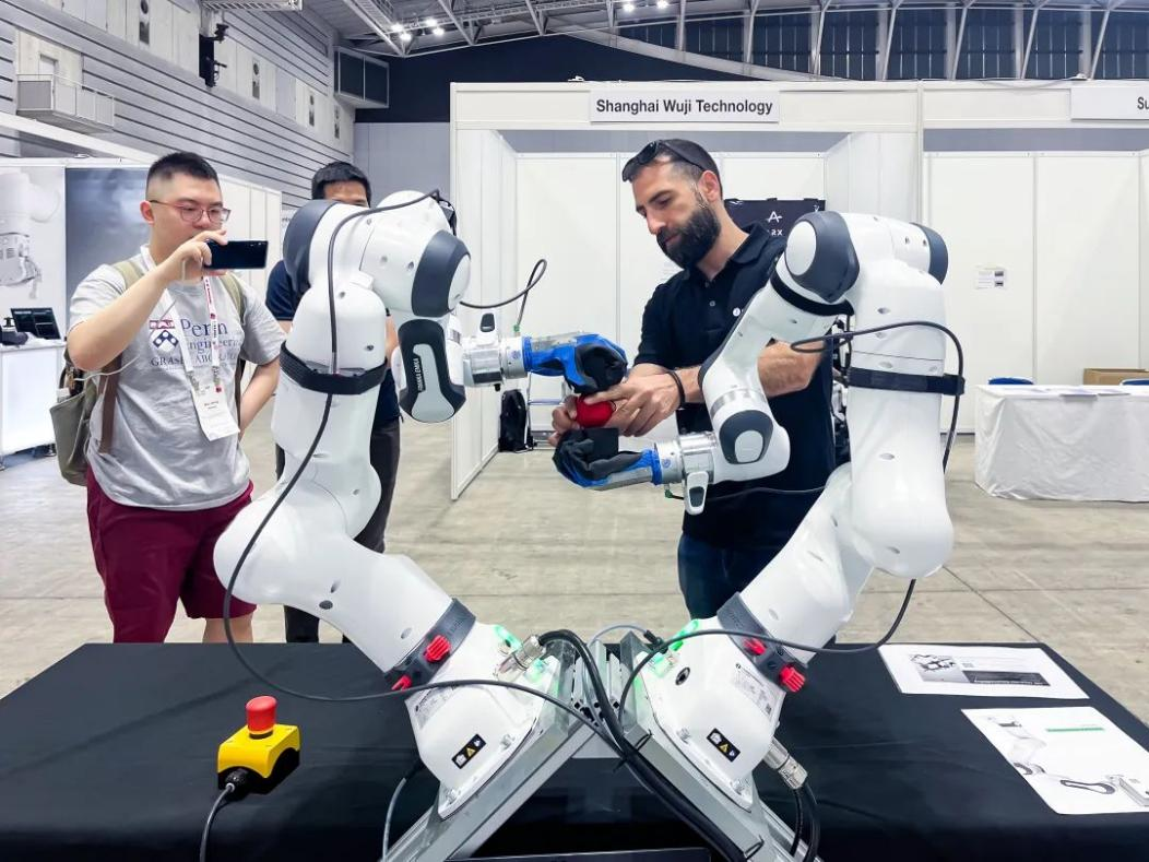 Franka科研型7轴力控机械臂FR3-赋能AI研究的创新力量 - 知乎