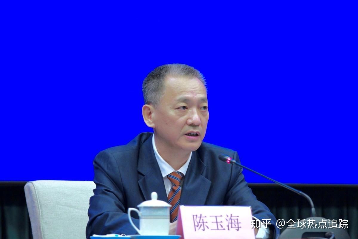 广东省政府新闻办举行2022年上半年广东省金融运行形势发布会 中国人民银行广州分行副行长陈玉海主发布 陈松主持 知乎