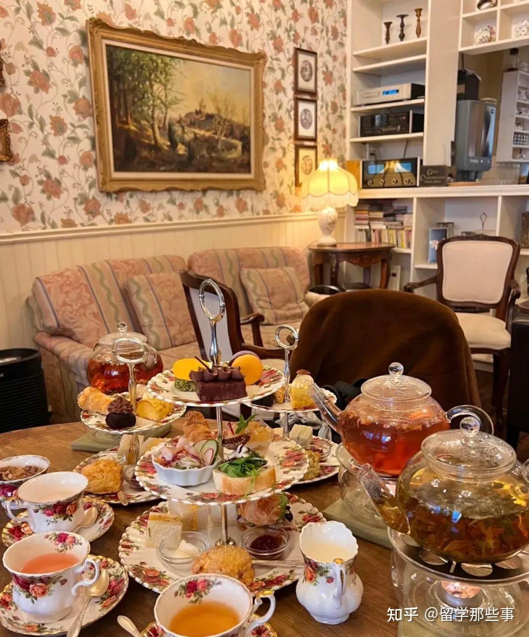 英国生活指南：英式下午茶礼仪介绍 - 知乎