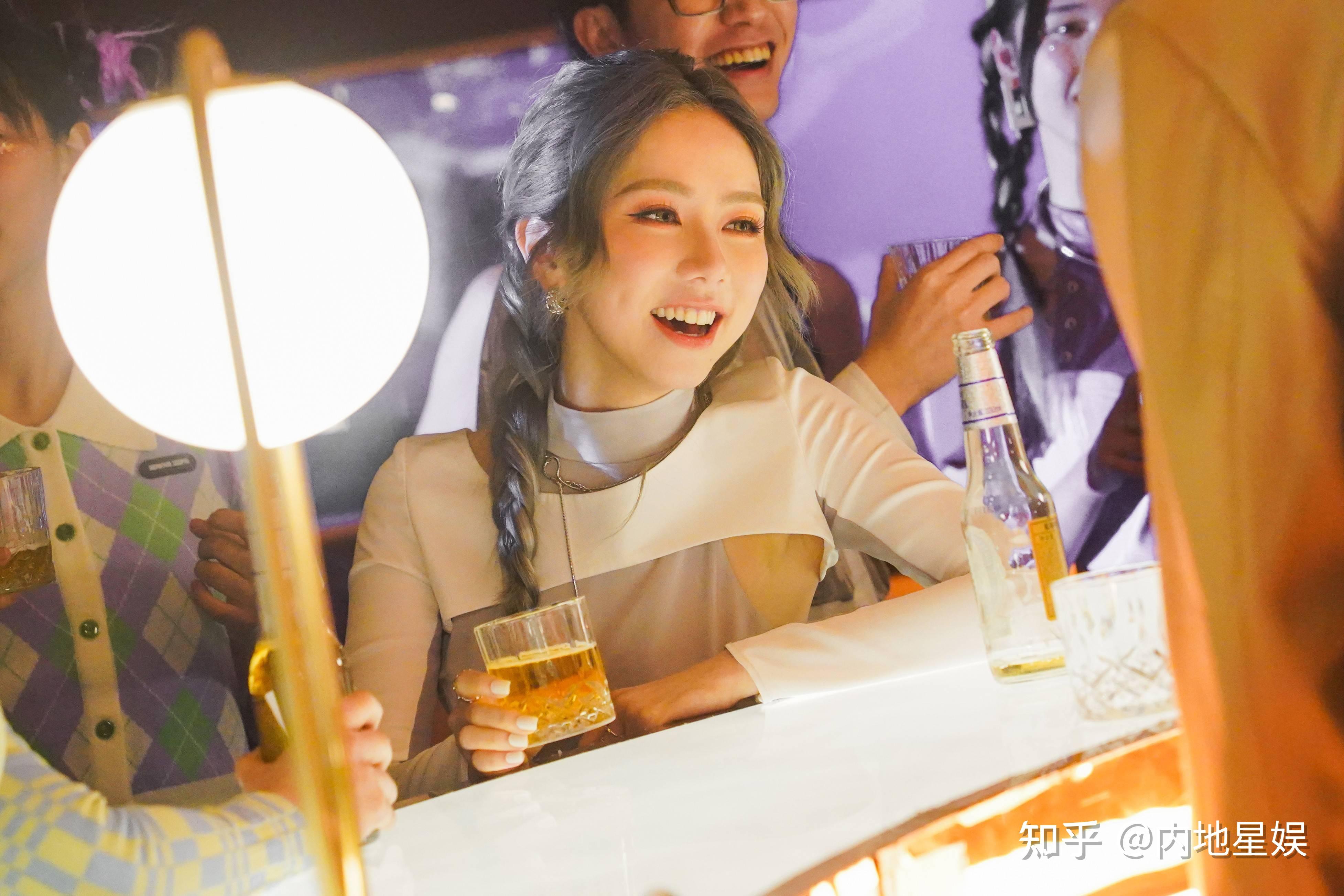 G.E.M.邓紫棋第五首主打《不想回家》上线 双世界穿梭打造微醺律动说唱 - 知乎