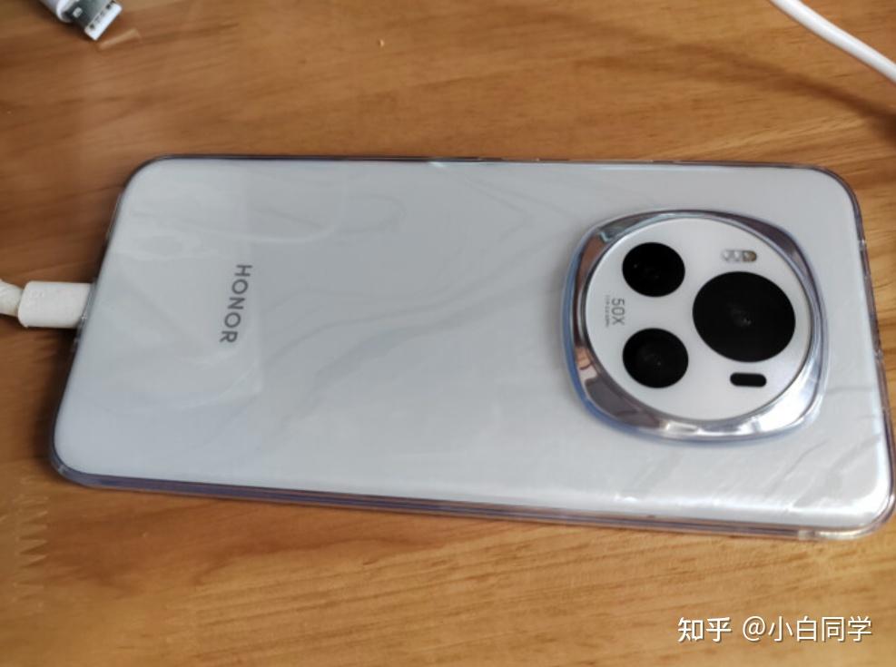 荣耀300pro和荣耀magic6都有哪些亮点和槽点？哪个更值得入手？ - 知乎