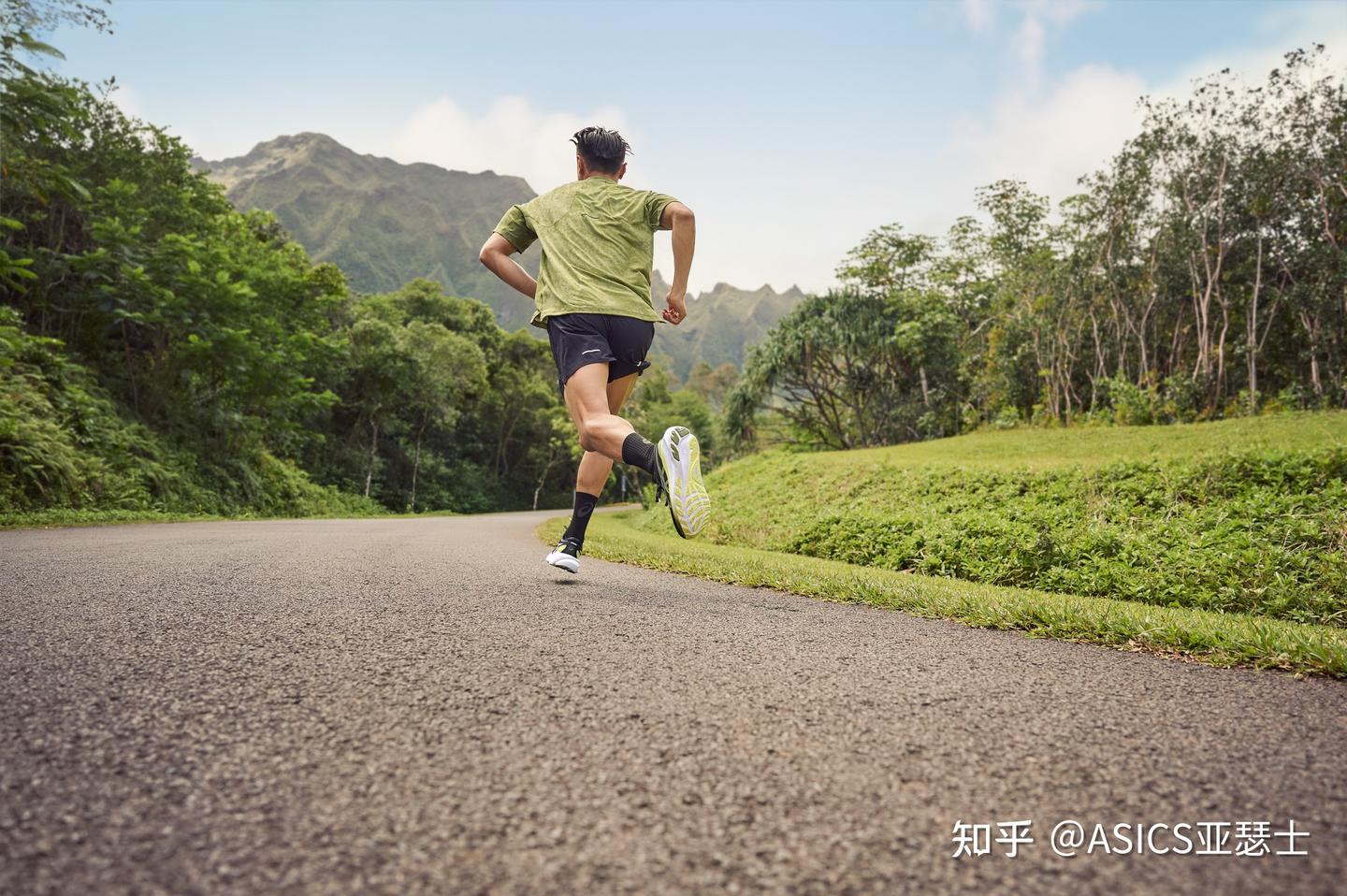 ASICS亚瑟士研究所 | 一鞋一科技：GEL-KAYANO 30 中底的4D引导系统，如何用稳定对抗不确定？ - 知乎