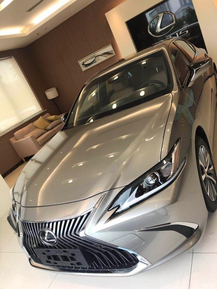 18款全新ES200提车展示作业（其实是一个性格温驯的"暖男"？！） - 知乎