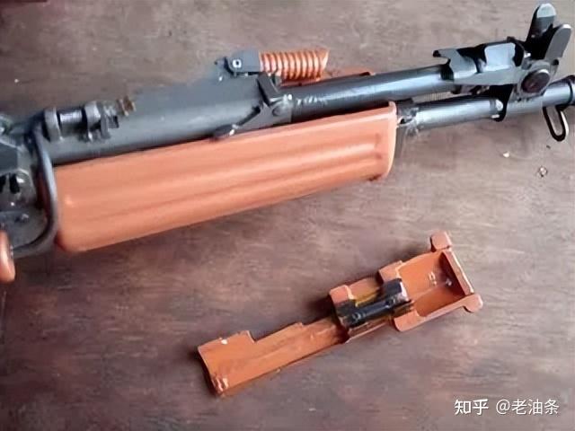 印度阿三的咖喱棒——INSAS步枪 - 知乎