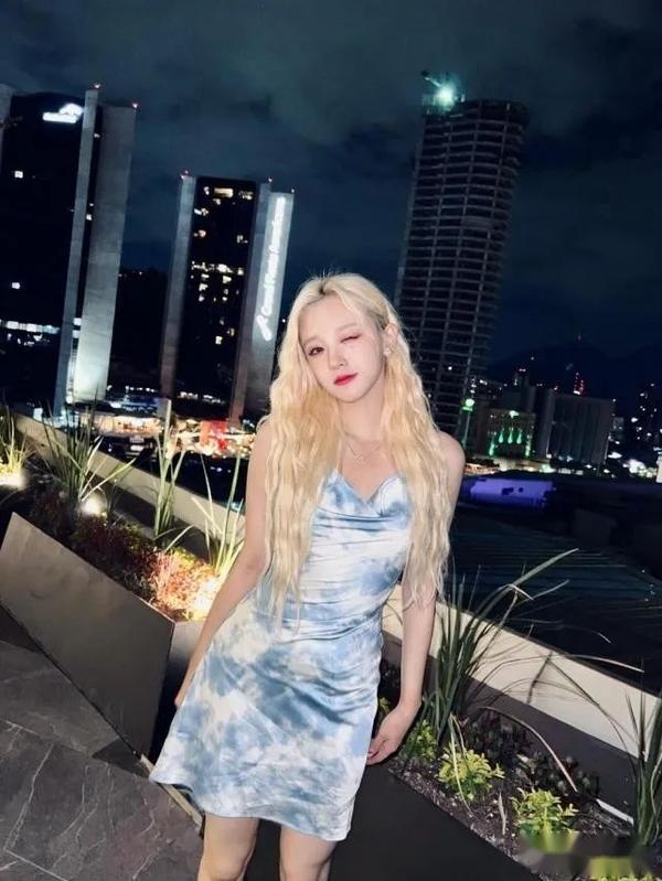 Gidle宋雨琦公开近况，炫耀好身材：身高163cm、体重47KG！ - 知乎