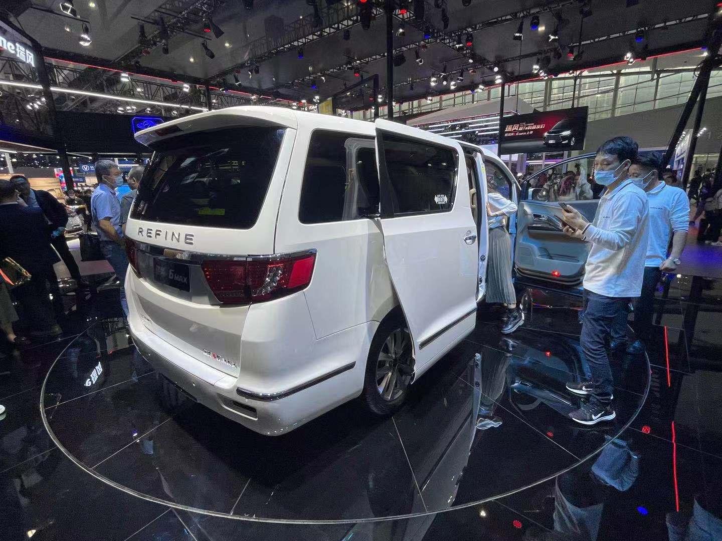 2020广州车展 | 换装新Logo再出发 江淮瑞风L6 MAX售17.28万元起 - 知乎