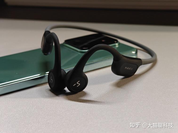 不戴耳机也能听歌！哈氪Hakii SURVIN骨传导运动耳机测评体验 - 知乎