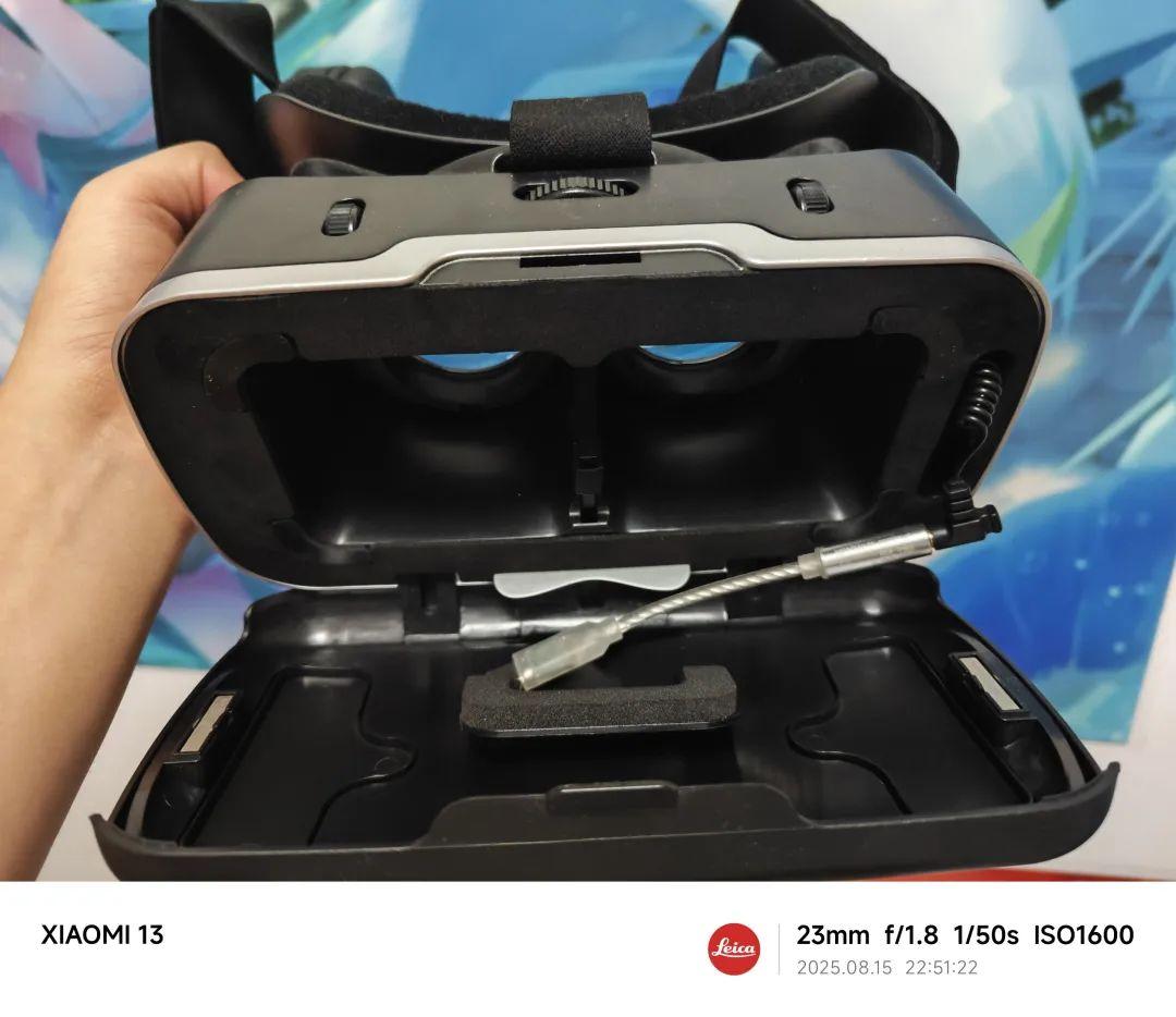 20块包邮的暴风vr“白日梦”眼镜大量流出！支持体感遥控，但这做梦的方式有点太过狂野…… - 知乎