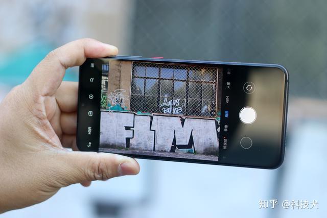 小米9 Pro 5G版体验：目前售价最低的5G手机 首发搭载30W无线快充 - 知乎