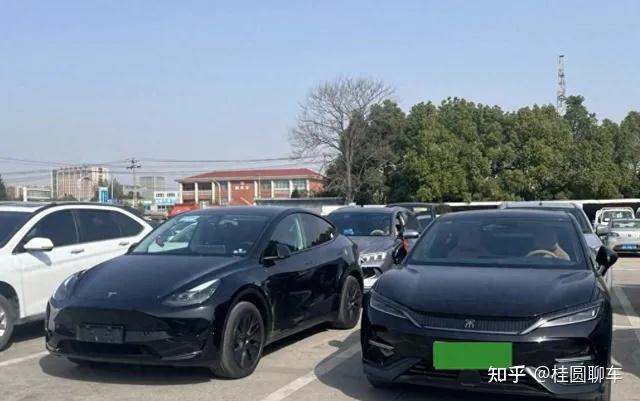 20万的比亚迪宋L和特斯拉model Y同框，两位车主想法不同，相互赞美 - 知乎