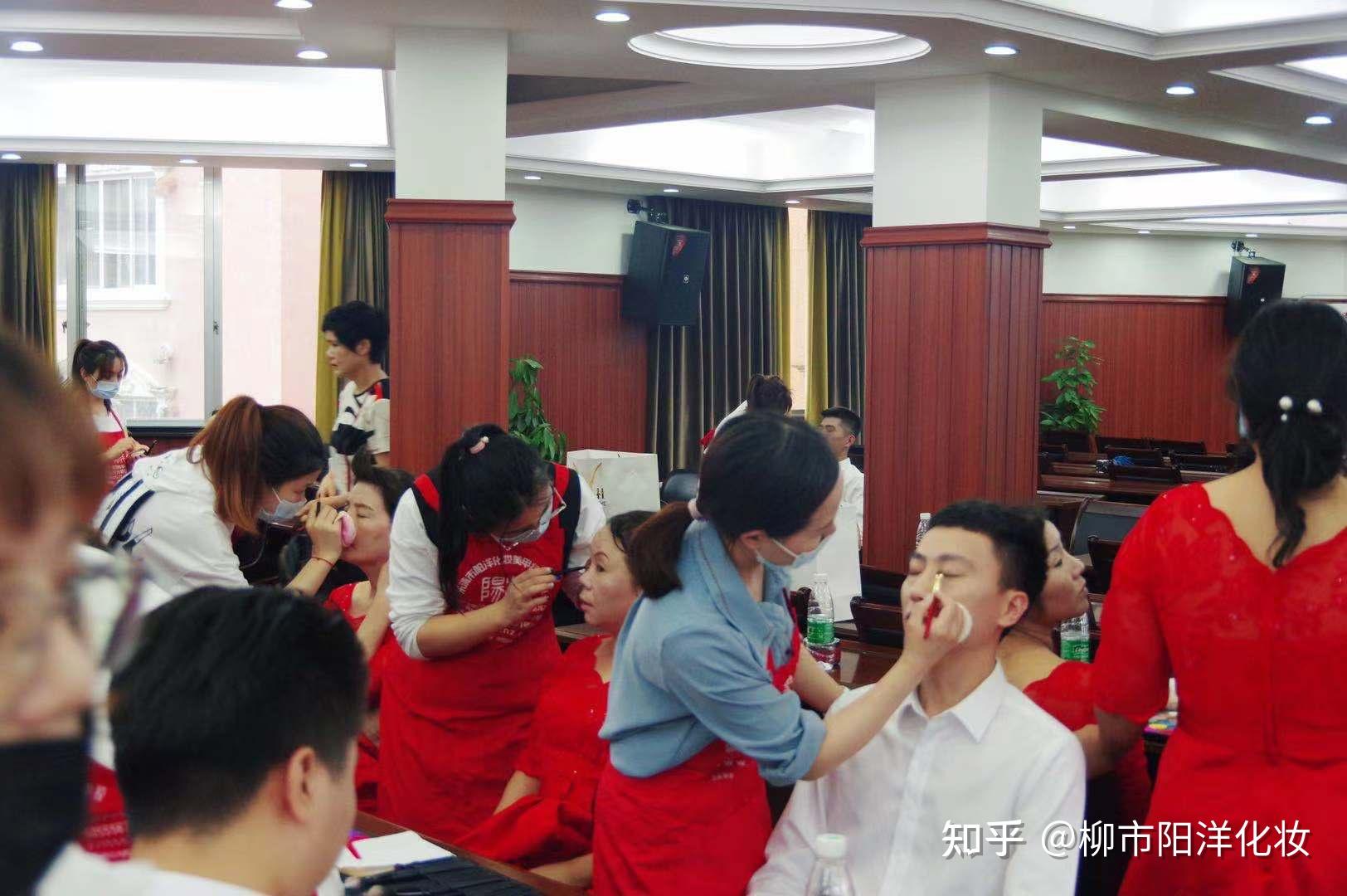 阳洋化妆学校实习化妆 知乎