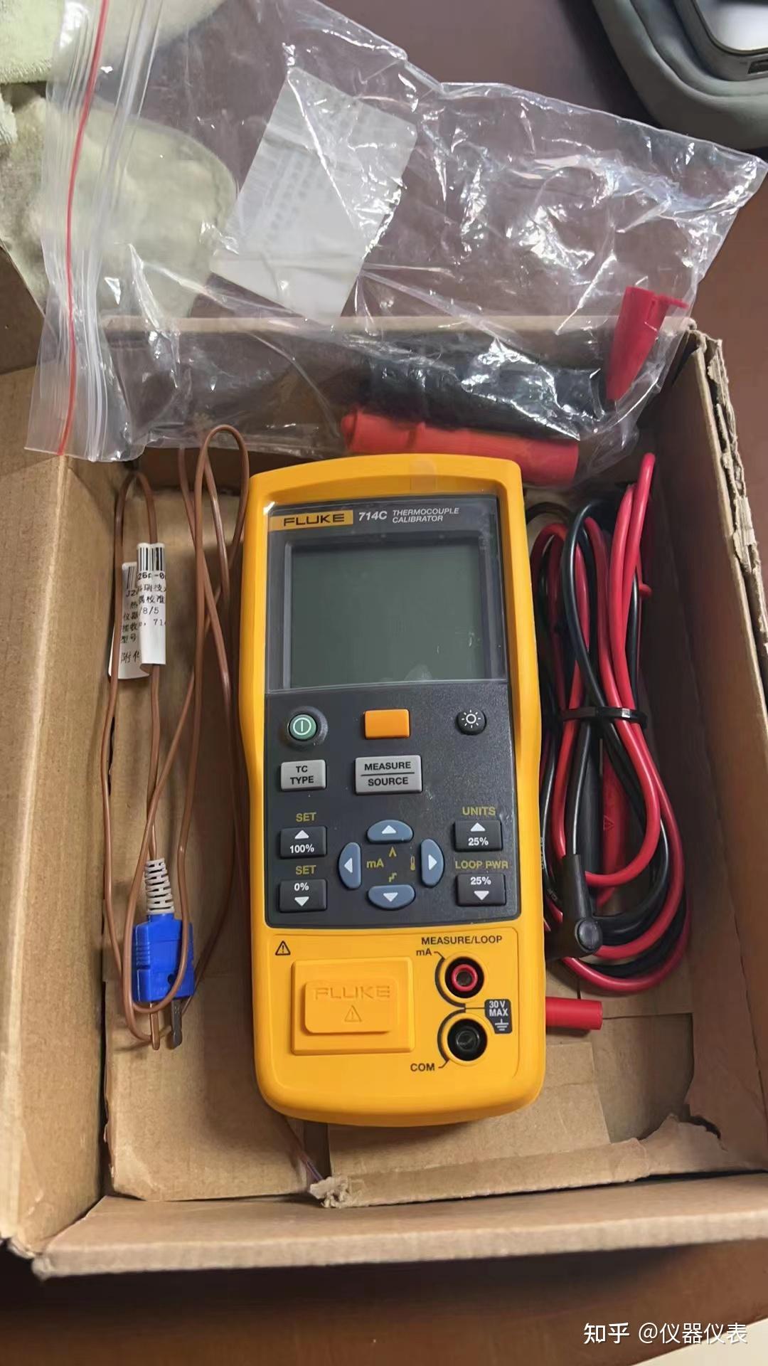 Fluke福禄克714C热电偶校准器 - 知乎