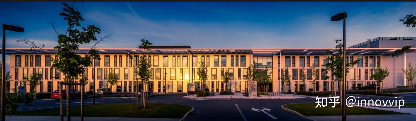 LAB.49# 实验室# ELI Beamlines（极端光基础设施ERIC的一部分）位于捷克Dolní Břežany的激光研究中心。 - 知乎