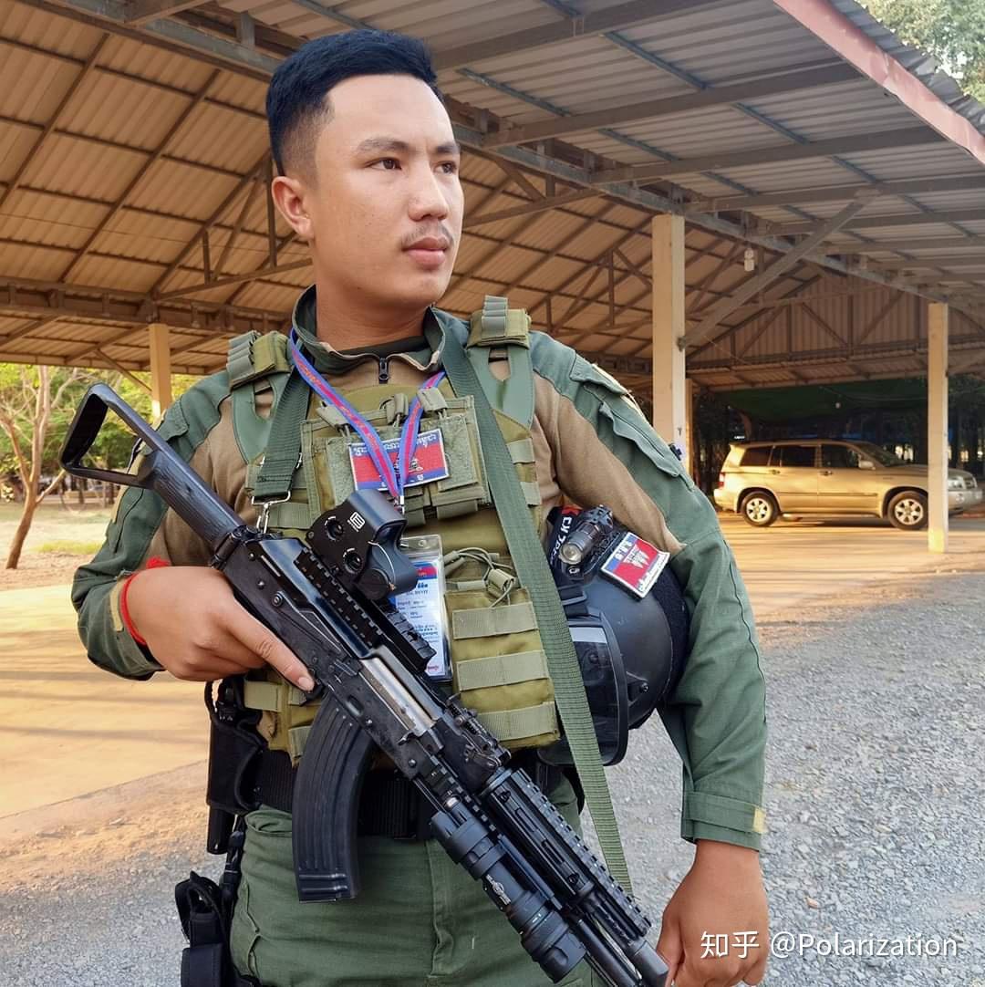 通过外观分辨常见的15余种AK系列制式型号 - 知乎