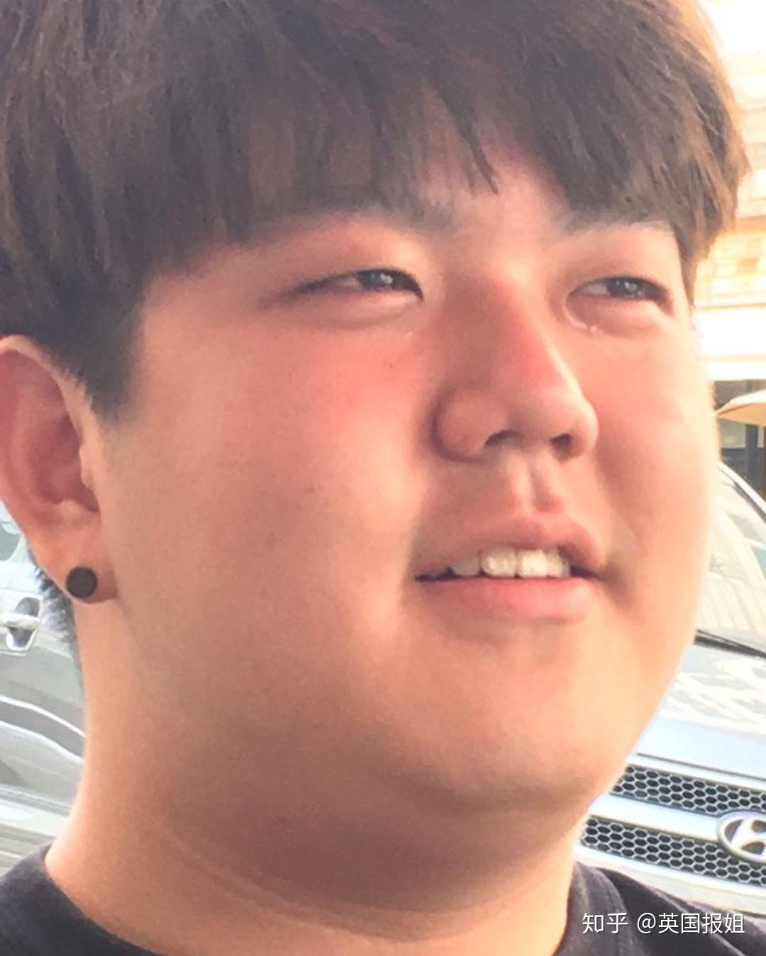 帅翻外网的性感鼓手和火辣消防员,减肥前长这样? 知乎