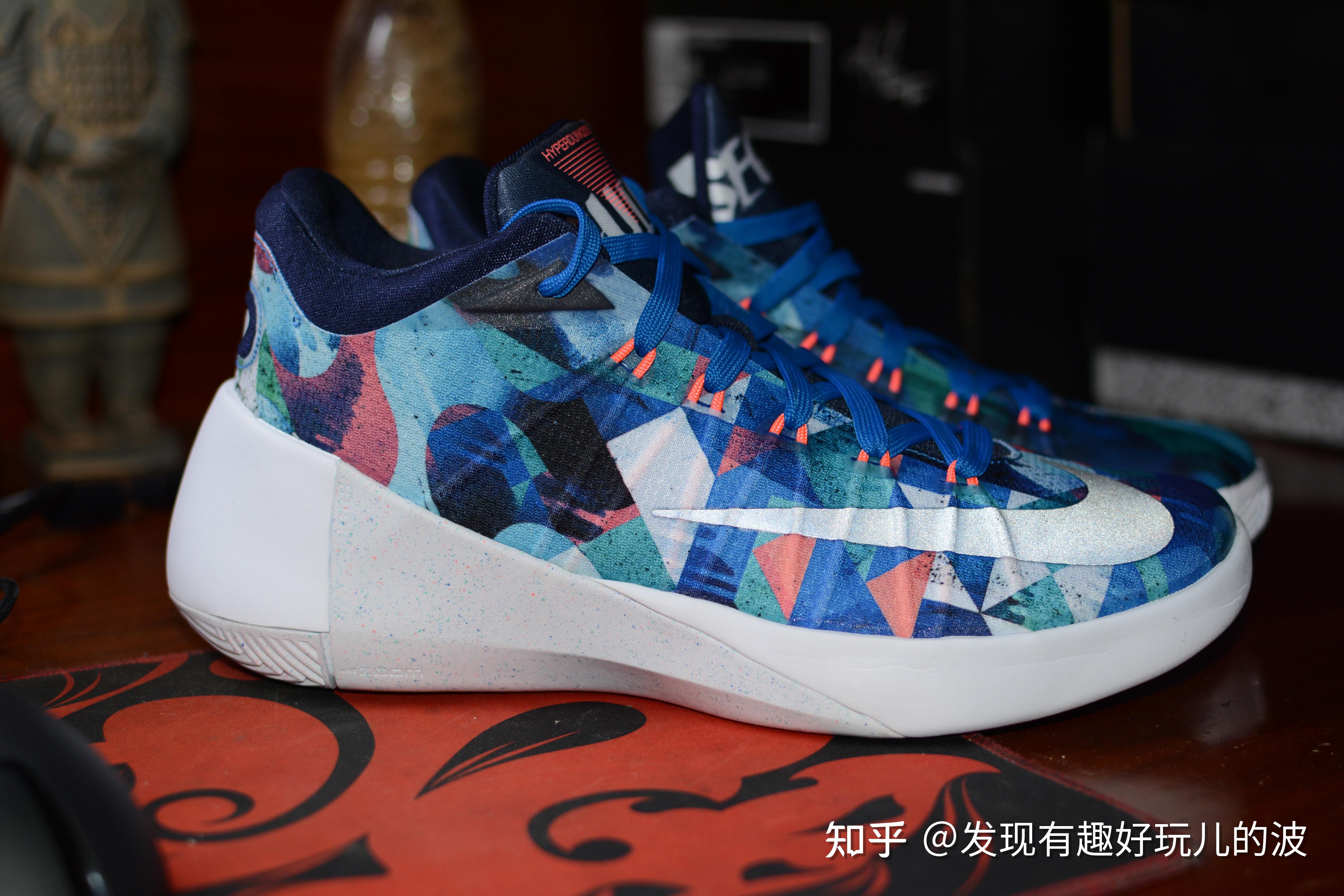 NIKE Hyperdunk 系列终极，我也是那个穿着Hyperdunk的家伙，爷青结。 - 知乎