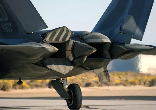 笔记：理解F-22设计思想之隐身设计一览 - 知乎