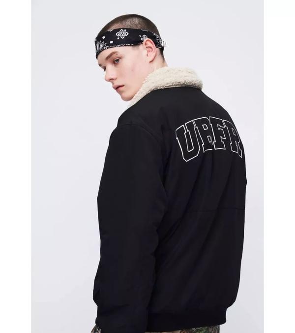 新年想给人耳目一新的感觉？嗯，“普通装逼”就行 - 知乎