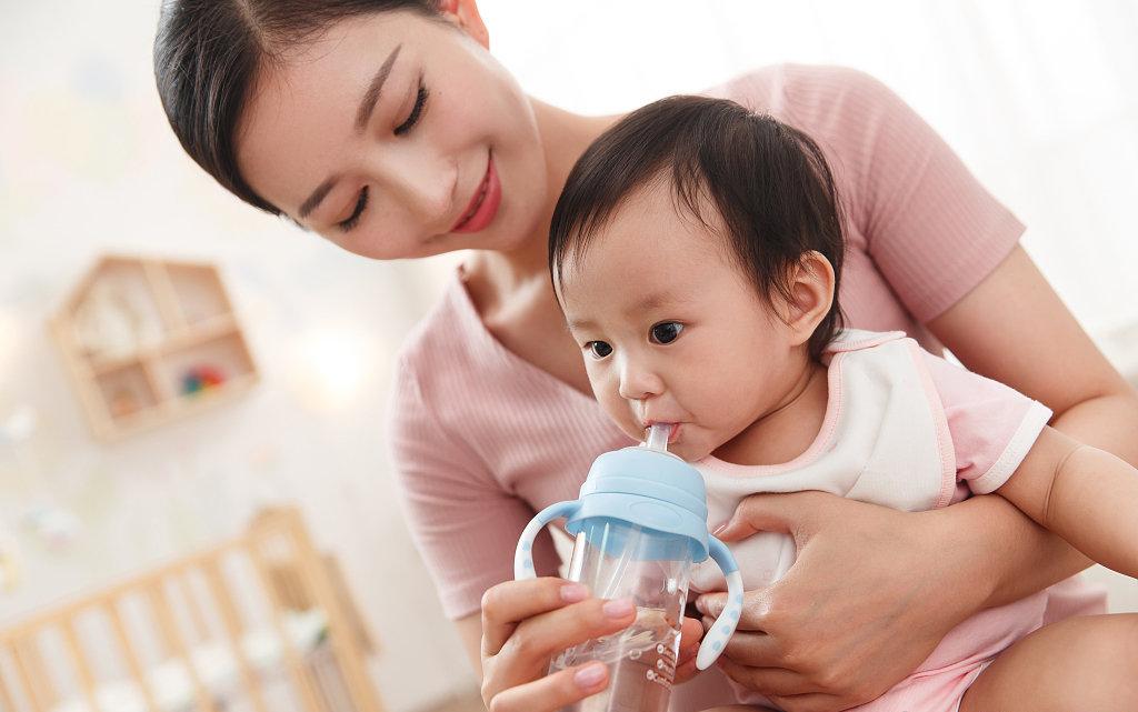家长怎么做才能让宝宝爱上喝水？ 知乎