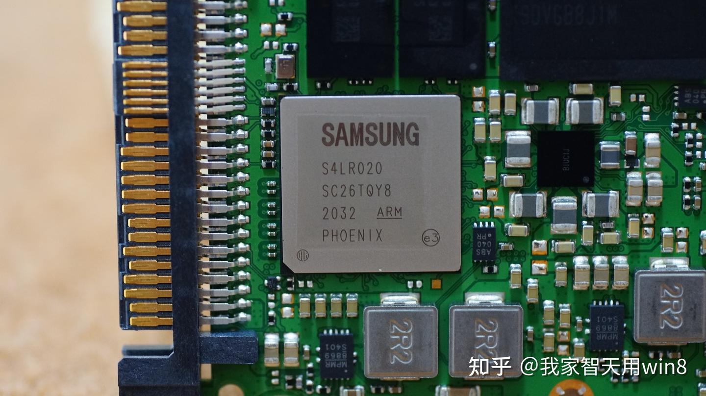 三星（Samsung）PM983 7.68T 拆解测试 - 知乎