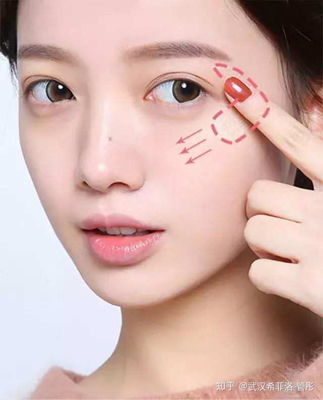 路人脸变女神,八个化妆小技巧,给自己的颜值加分!
