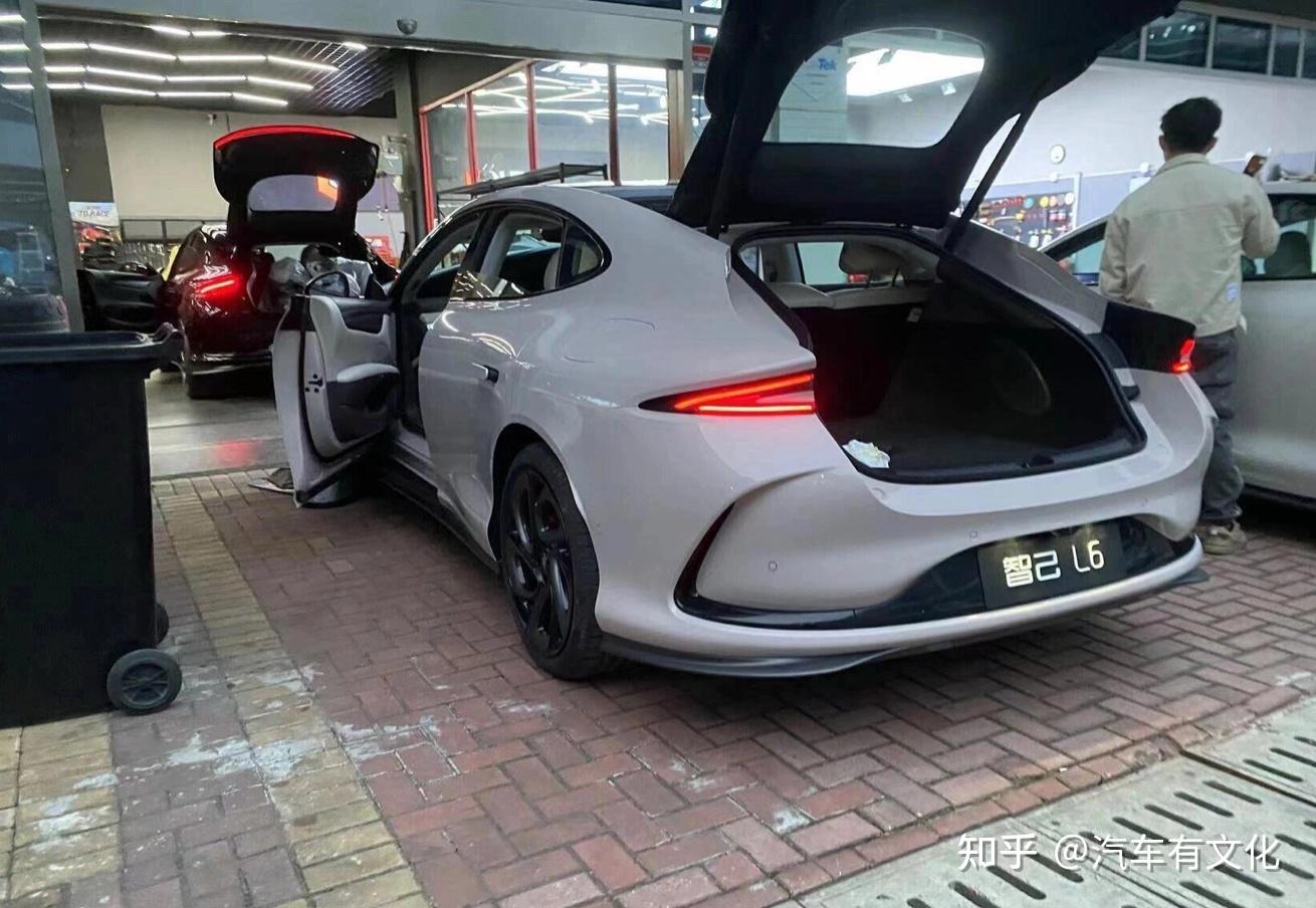 预计21万起售，最高续航超1000km，智己L6实车现身 - 知乎